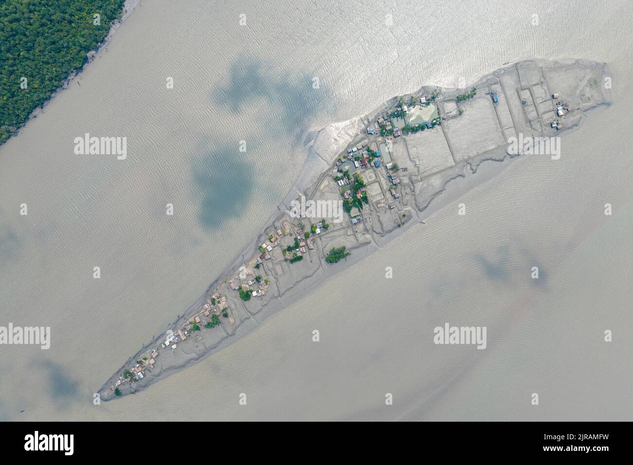 Alta marea pesante immagini e fotografie stock ad alta risoluzione - Alamy