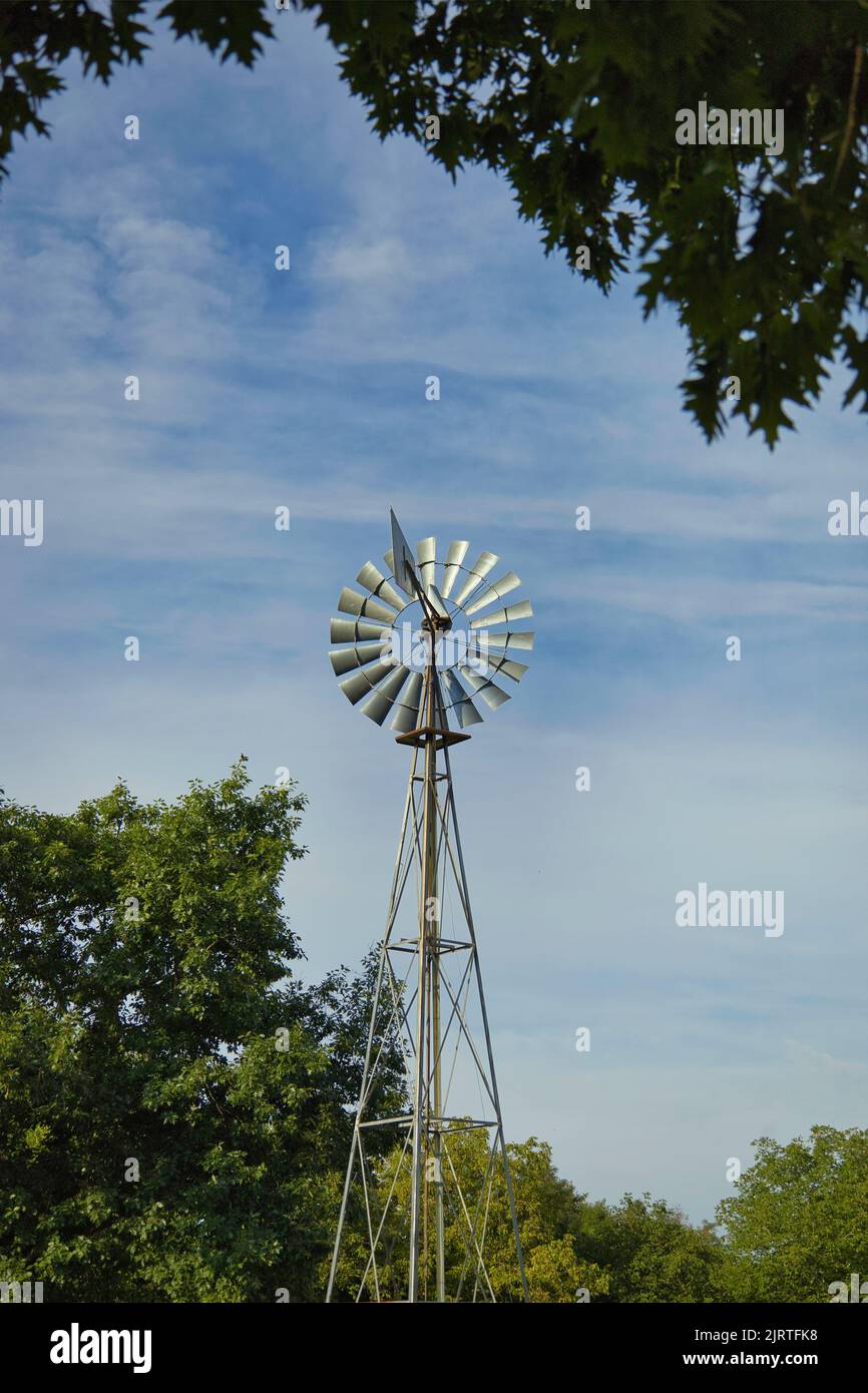 Altes windrad immagini e fotografie stock ad alta risoluzione - Alamy