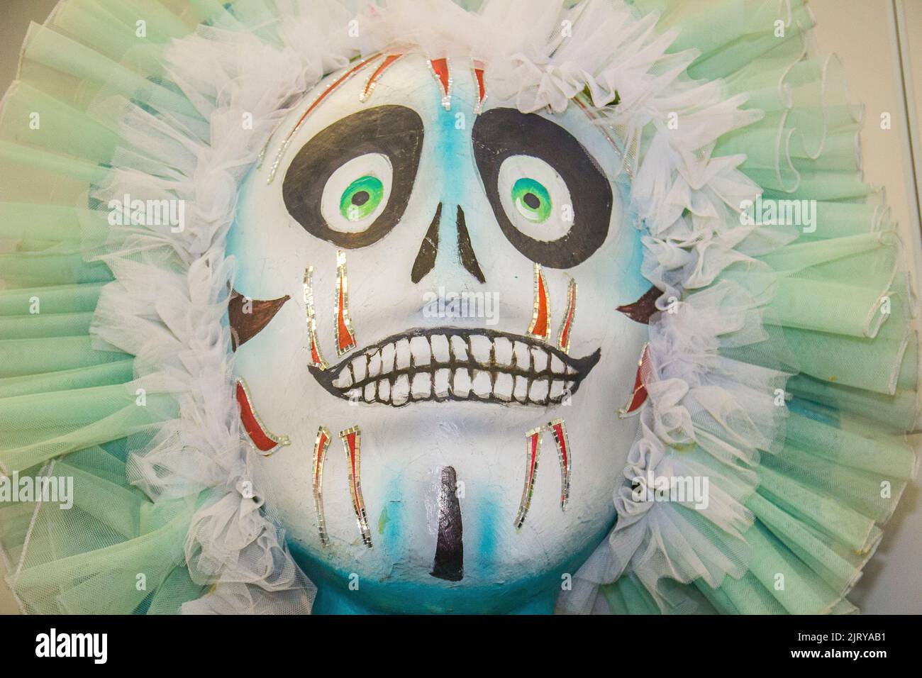 Tipico costume popolare immagini e fotografie stock ad alta risoluzione ...