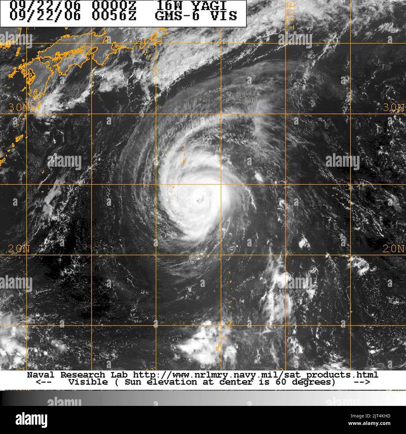 Tifone yagi immagini e fotografie stock ad alta risoluzione - Alamy
