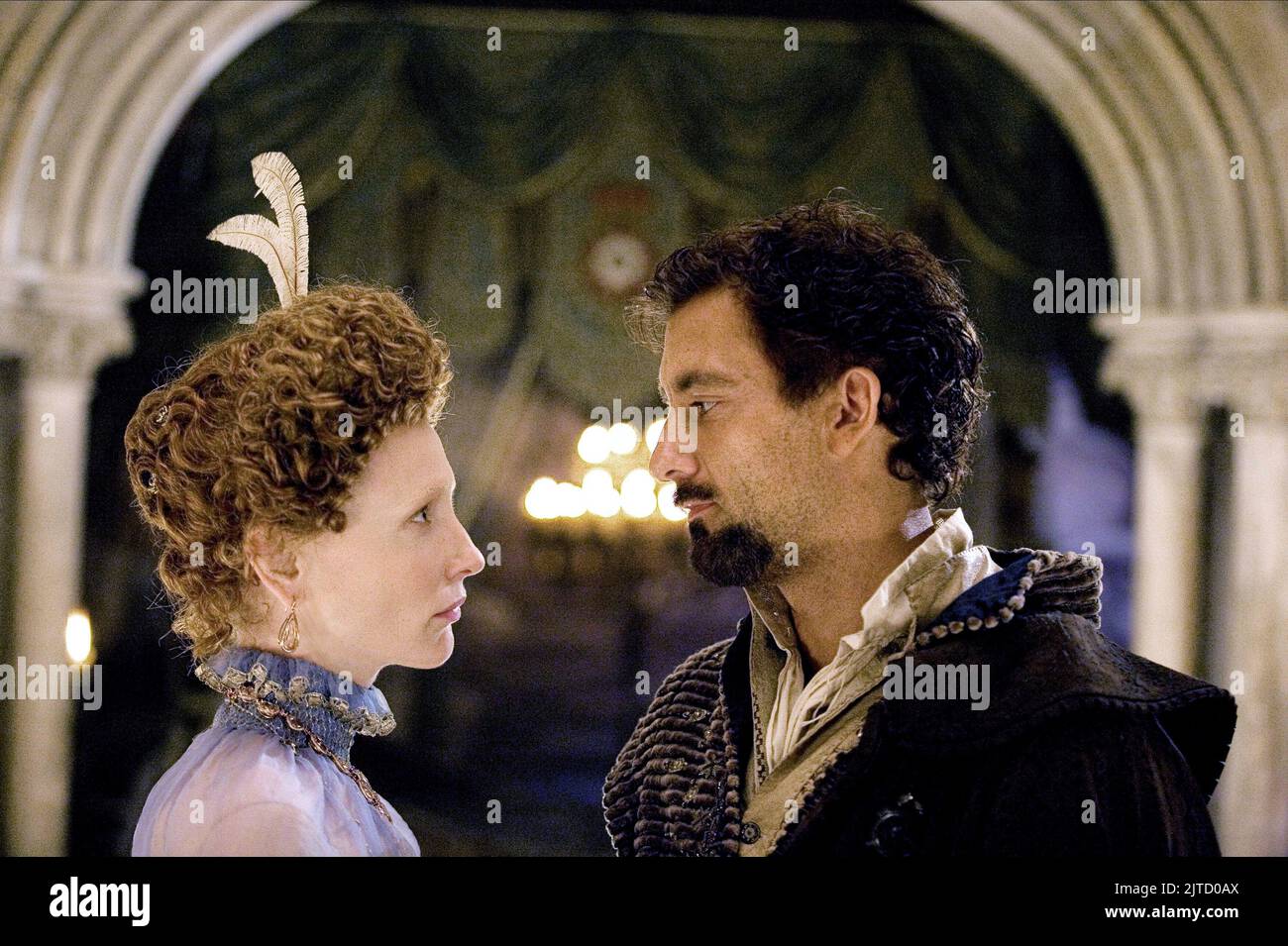 Elizabeth the golden age cate blanchett immagini e fotografie stock ad ...