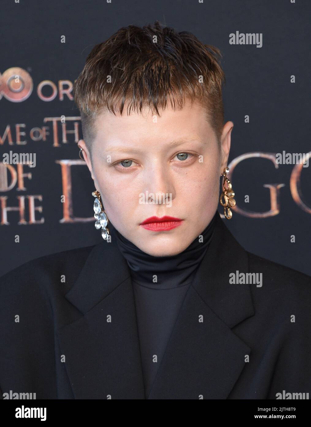 Emma D'Arcy arriva alla "House of the Dragon" di HBO all'Academy Museum ...