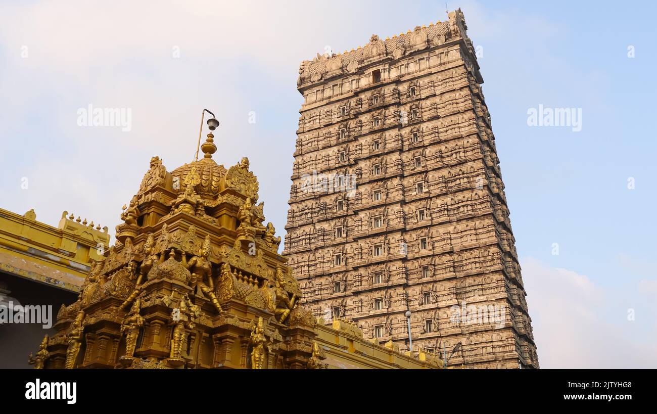 Shiva statue murudeshwar temple india immagini e fotografie stock ad ...