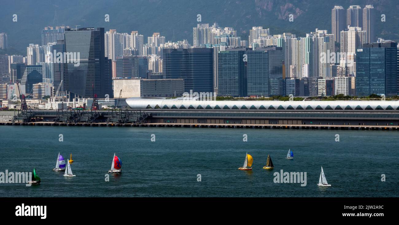 Il terminal delle navi da crociera di Kai Tak e' un terminal delle navi ...