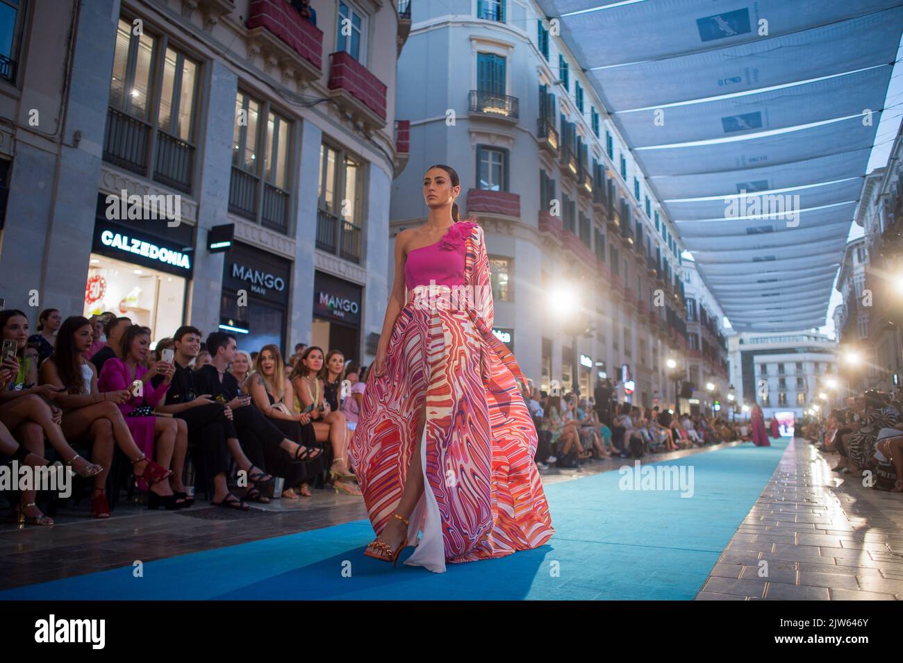 Passerella di moda larios immagini e fotografie stock ad alta ...