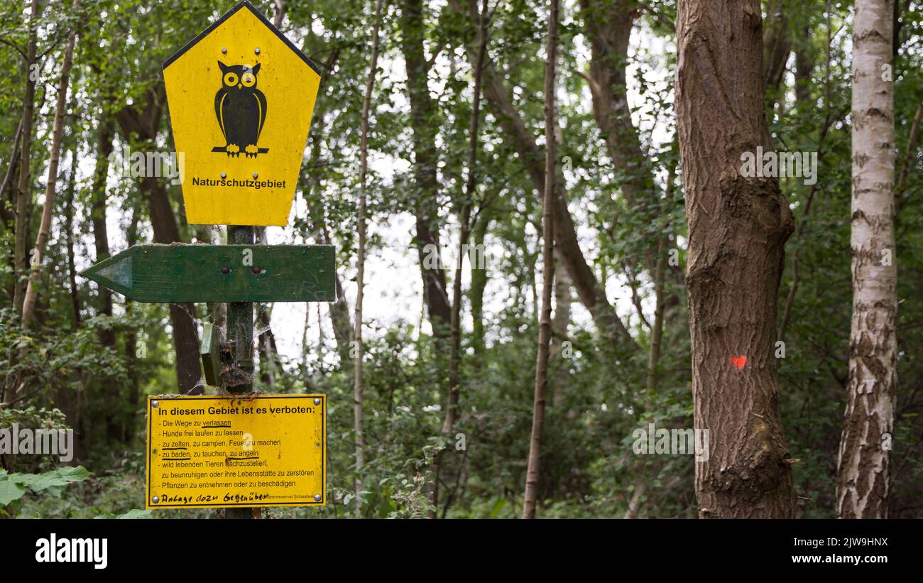 Schlagsdorf , Germania - 31 luglio 2022: Cartello della Riserva ...