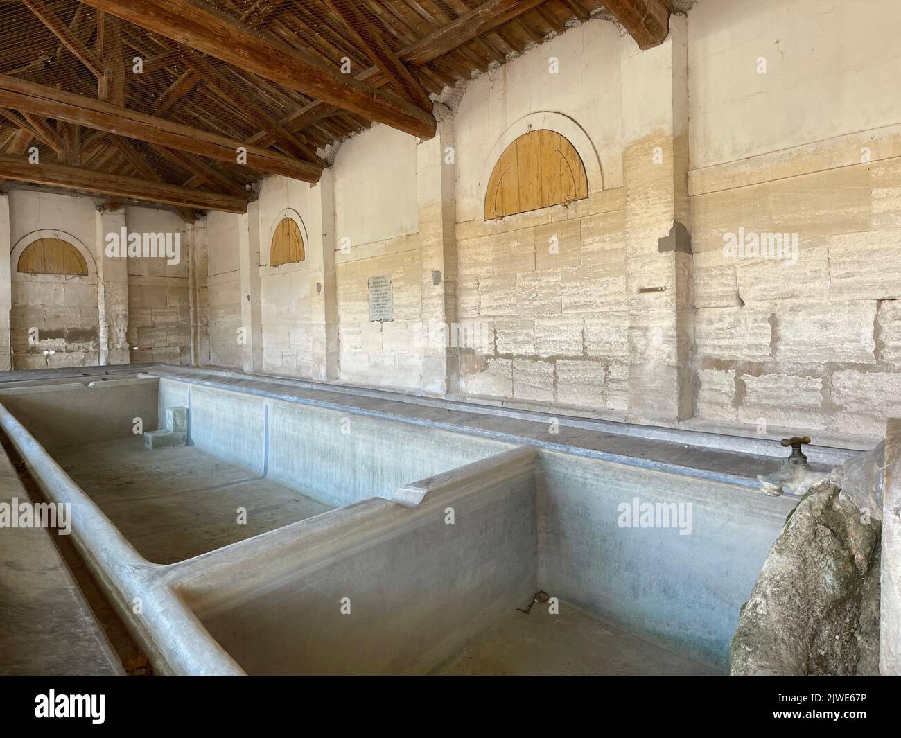 Lavatoio pubblico immagini e fotografie stock ad alta risoluzione - Alamy