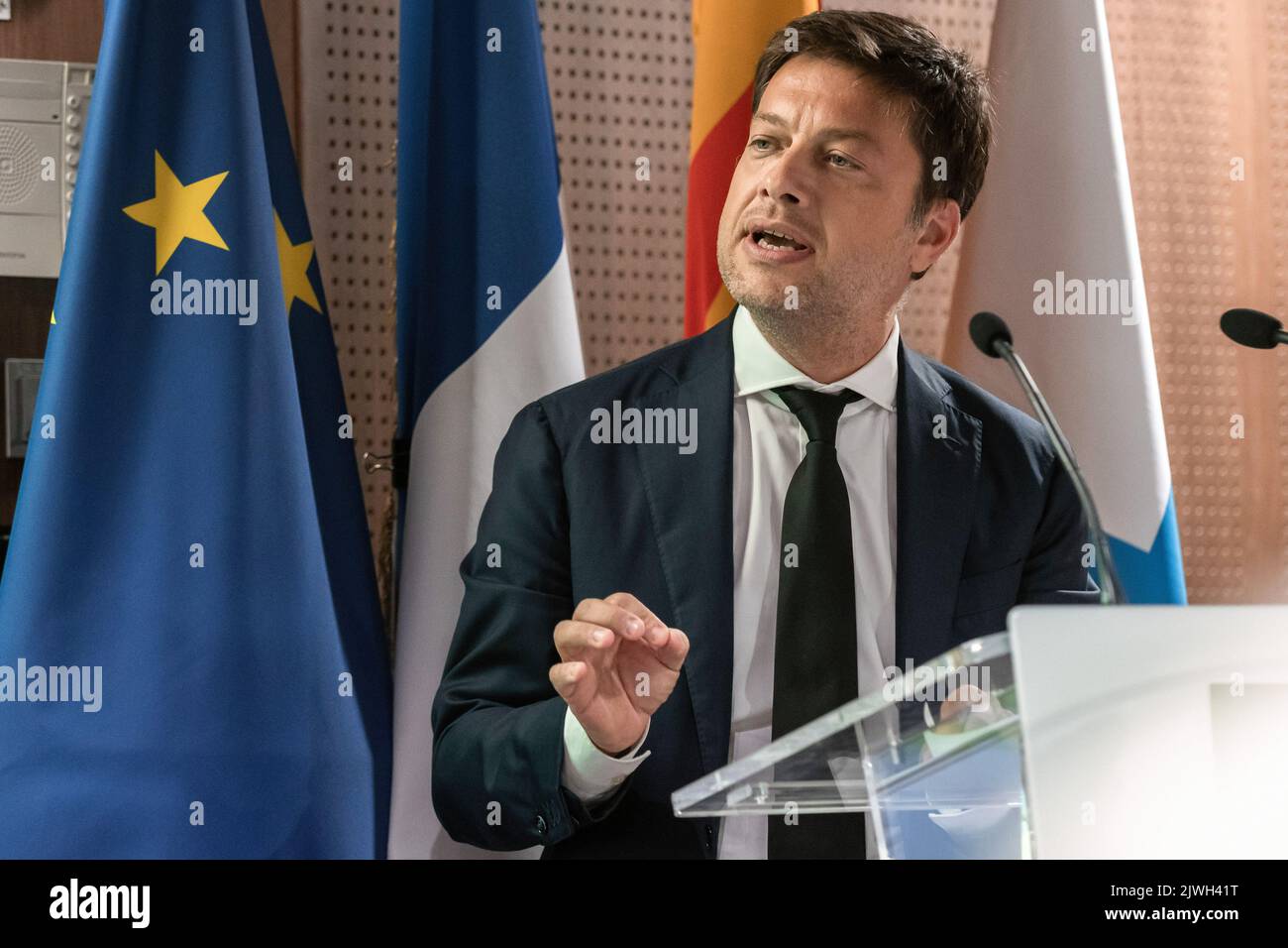 Benoit Payan, sindaco di Marsiglia, parla durante l'inaugurazione a ...