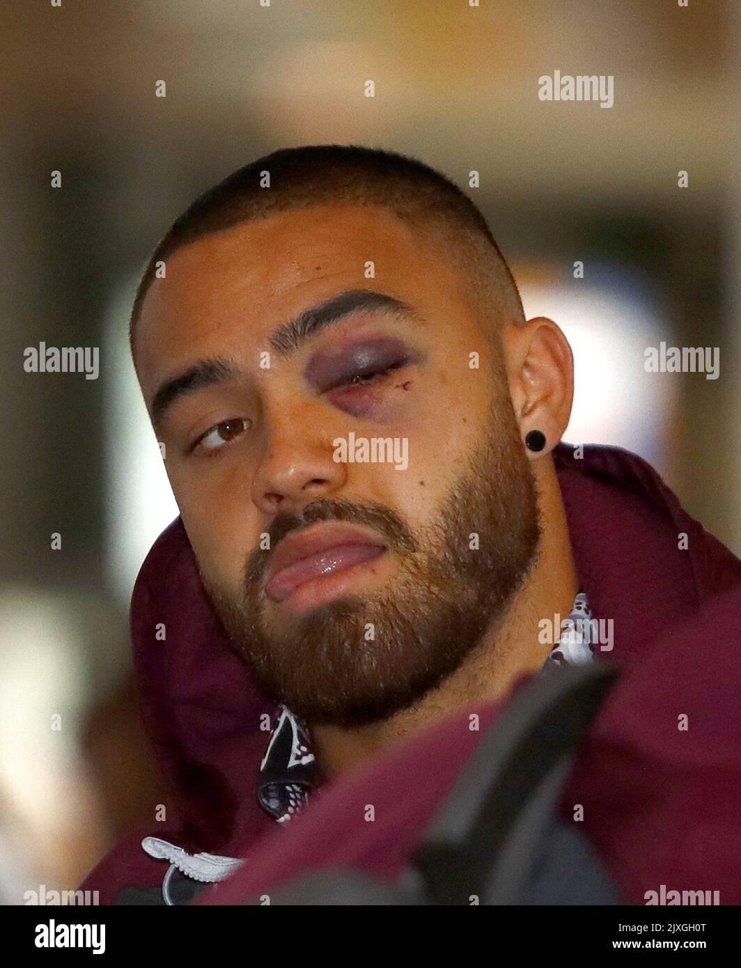 Dylan Walker of the Sea Eagles arriva all'aeroporto nazionale di Sydney ...