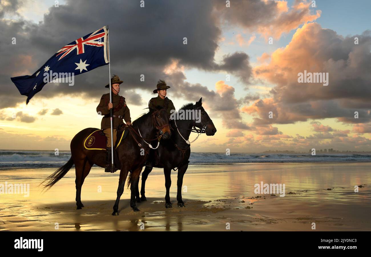 In memoria dell'Australian Army Veterinary Corp (AAVC), Chris Kennedy e ...