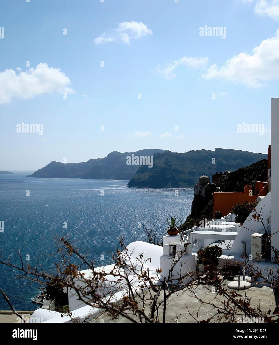 Santorini l'isola greca, delle Cicladi, con i suoi paesaggi e le sue ...