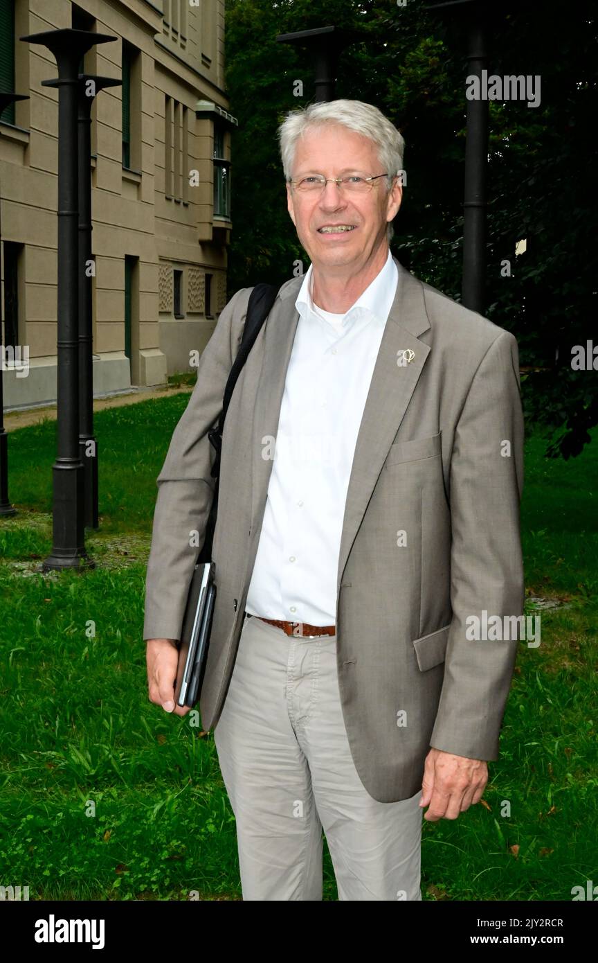 Persona als namensgeber fur einen asteroiden immagini e fotografie ...