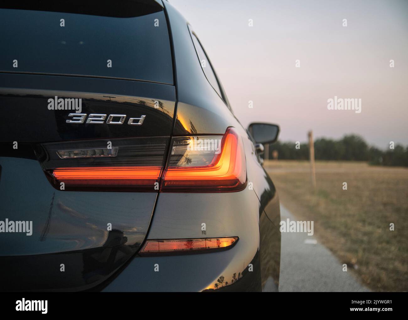 Bmw 320d auto di lusso immagini e fotografie stock ad alta risoluzione ...