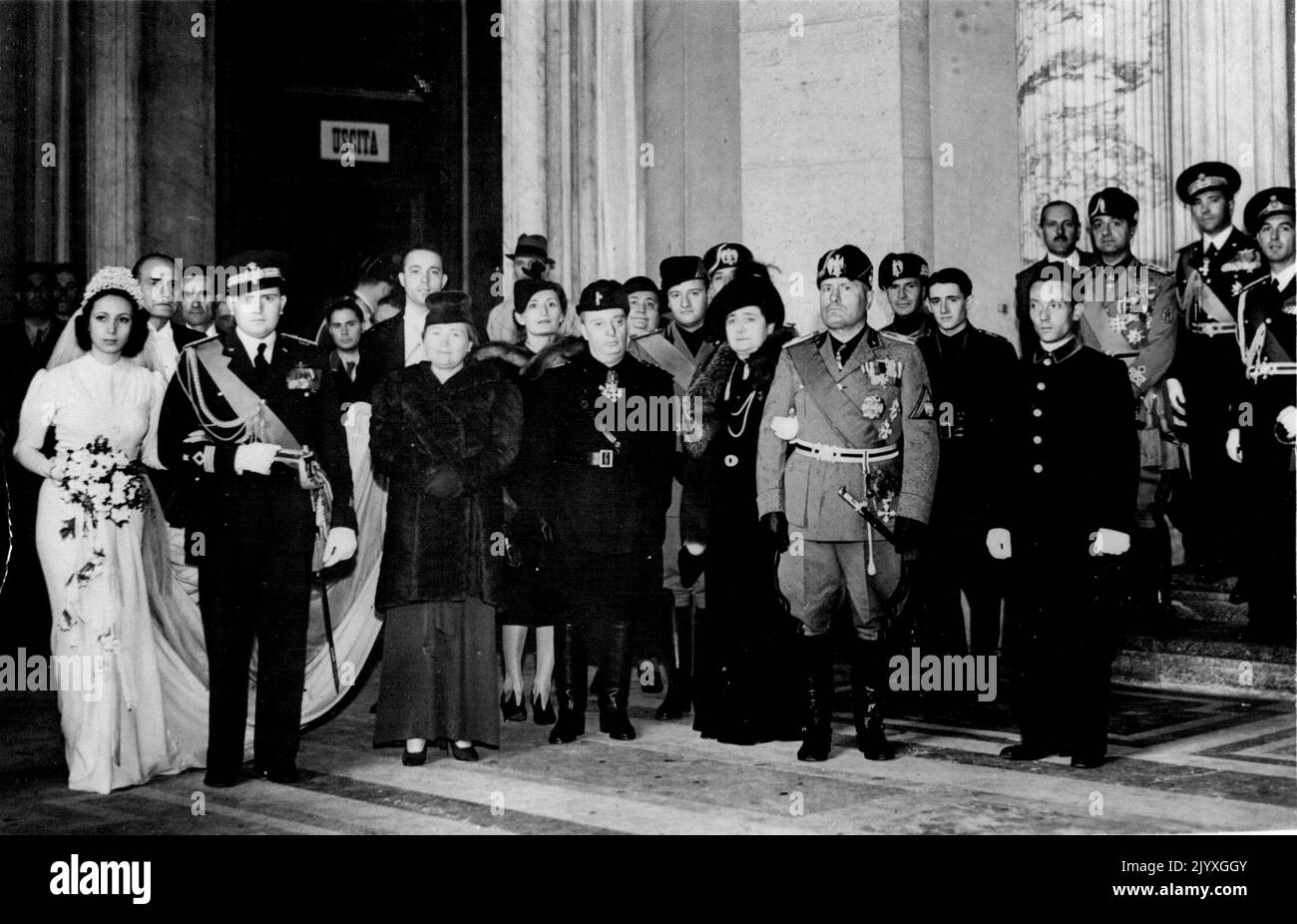 Il secondo Figlio di Mussolini sposi - la Sposa e lo Sposo fotografati ...