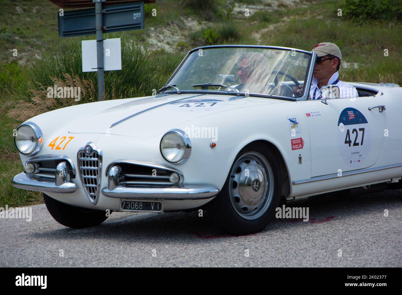 URBINO - ITALIA - GIUGNO 16 - 2022 : ALFA ROMEO GIULIETTA SPIDER 1957 ...