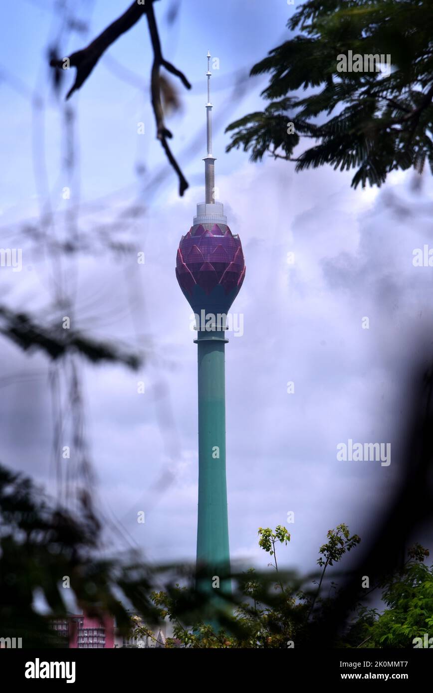 Colombo, Sri Lanka. 12th Set, 2022. Vista della Torre Colombo Lotus, la ...