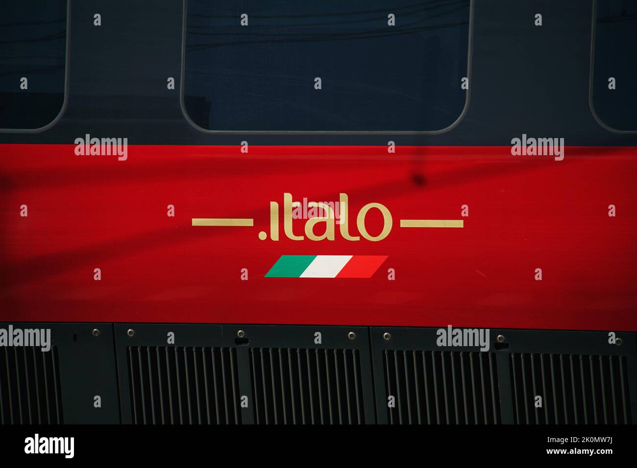 Italo train immagini e fotografie stock ad alta risoluzione - Alamy