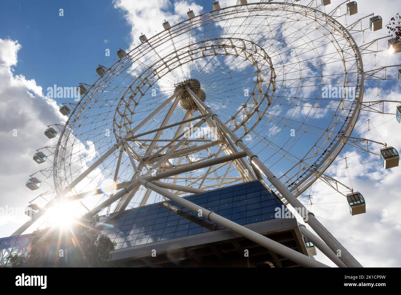Mosca, Russia. 17th settembre 2022. Vista della ruota panoramica del ...