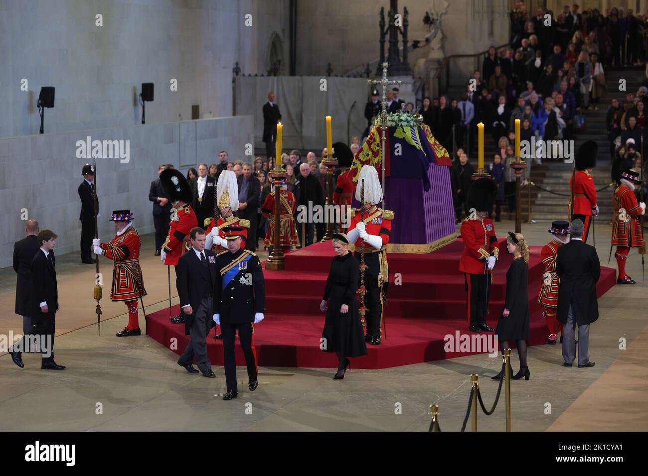 I nipoti della regina Elisabetta II (sinistra-destra) James, Visconte ...