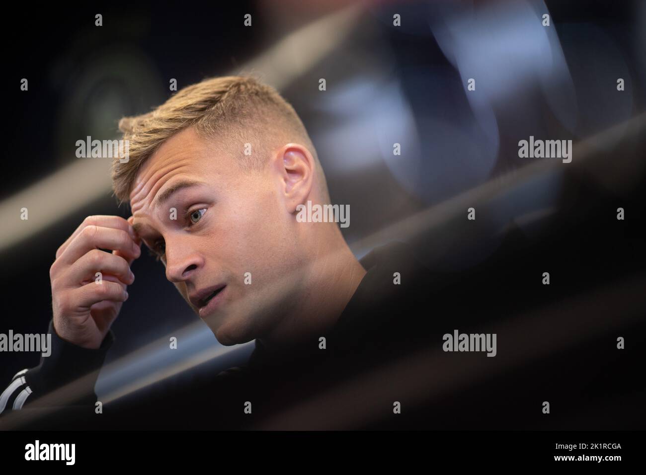 Joshua walter kimmich fc bayern munchen immagini e fotografie stock ad ...