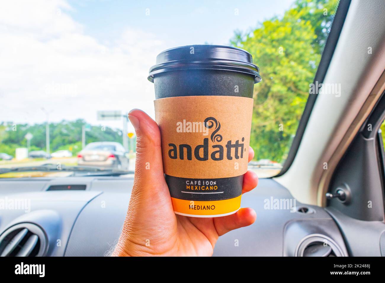 Andatti caffè immagini e fotografie stock ad alta risoluzione - Alamy