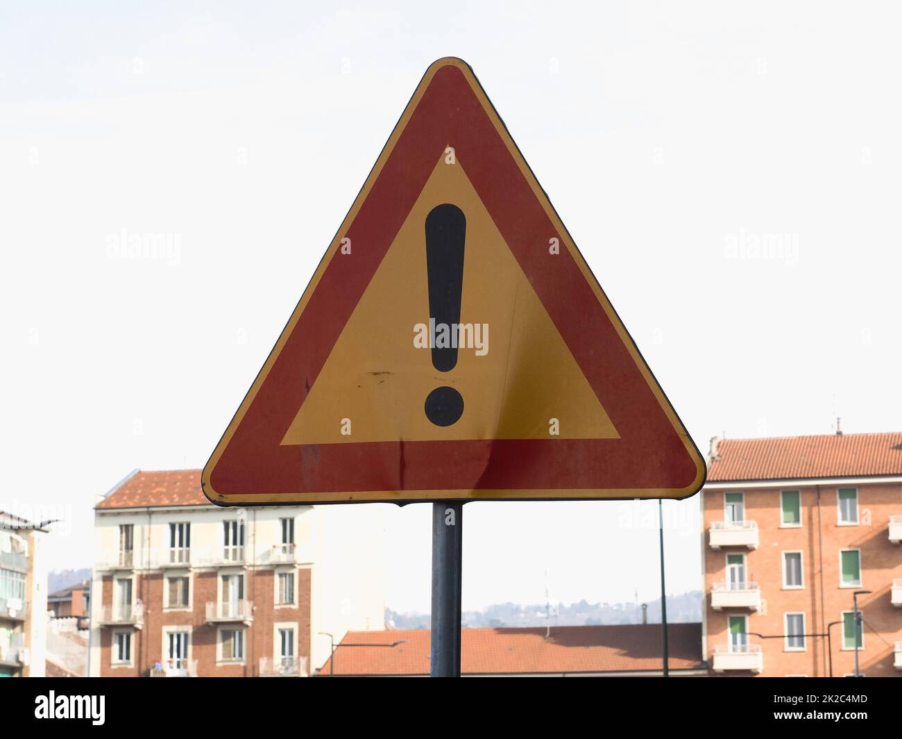 Segnale pericolo generico immagini e fotografie stock ad alta ...