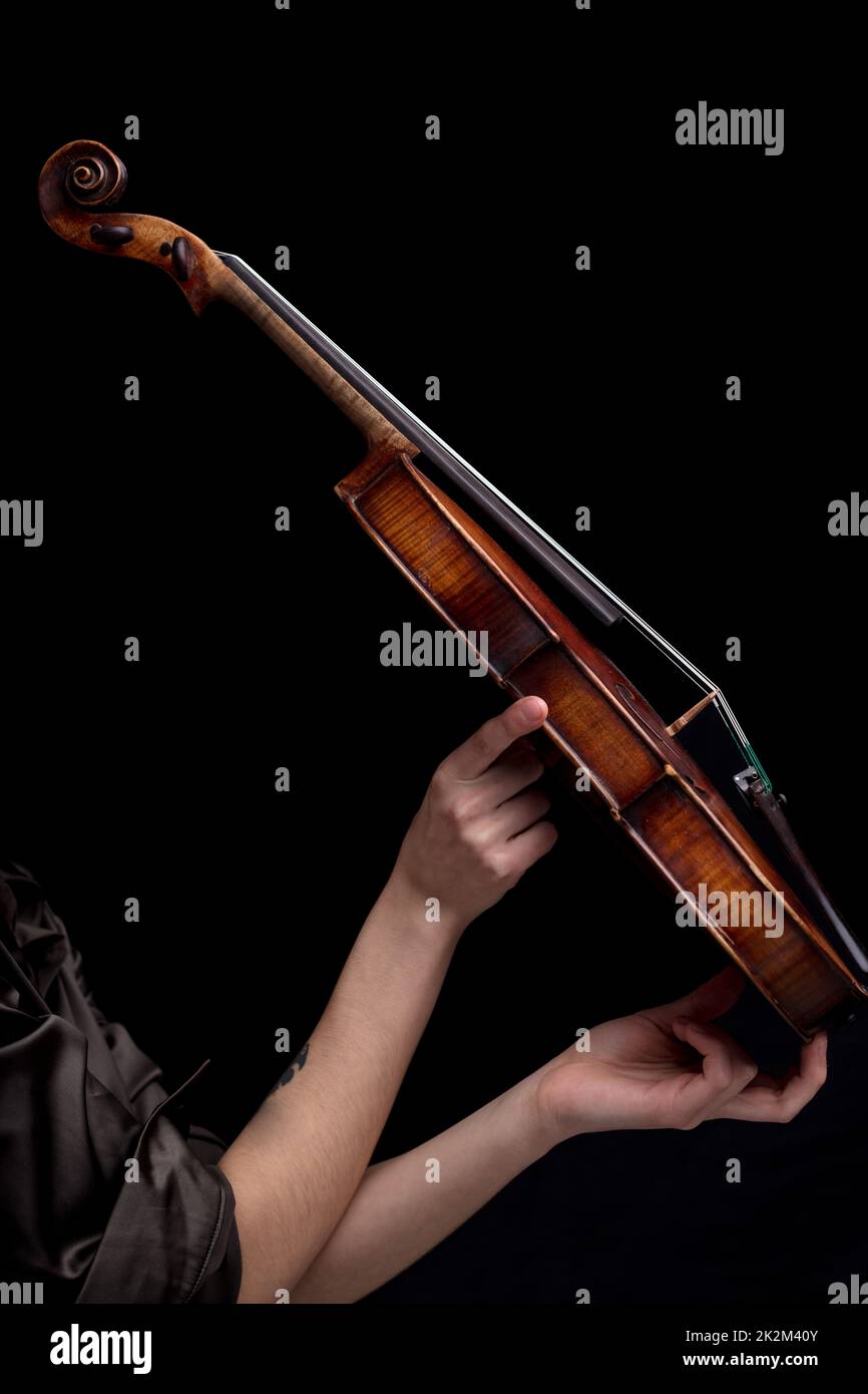 Violino barocco immagini e fotografie stock ad alta risoluzione - Alamy