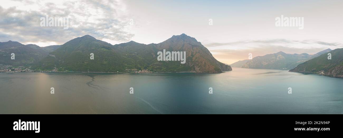 Lago d'iseo panoramico immagini e fotografie stock ad alta risoluzione ...