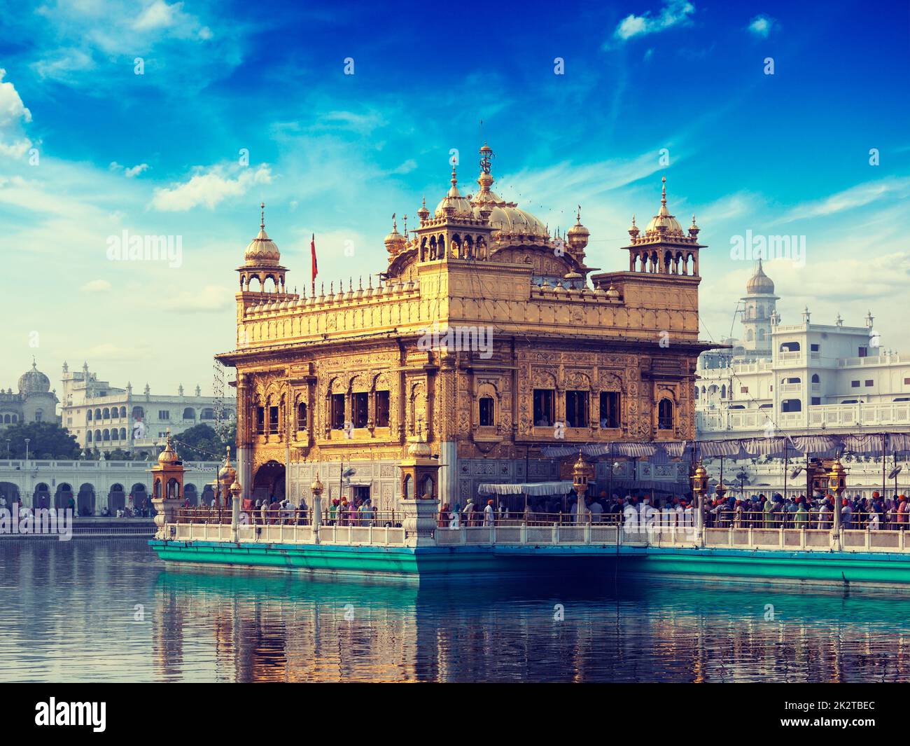 Tempio sacro d'oro immagini e fotografie stock ad alta risoluzione - Alamy