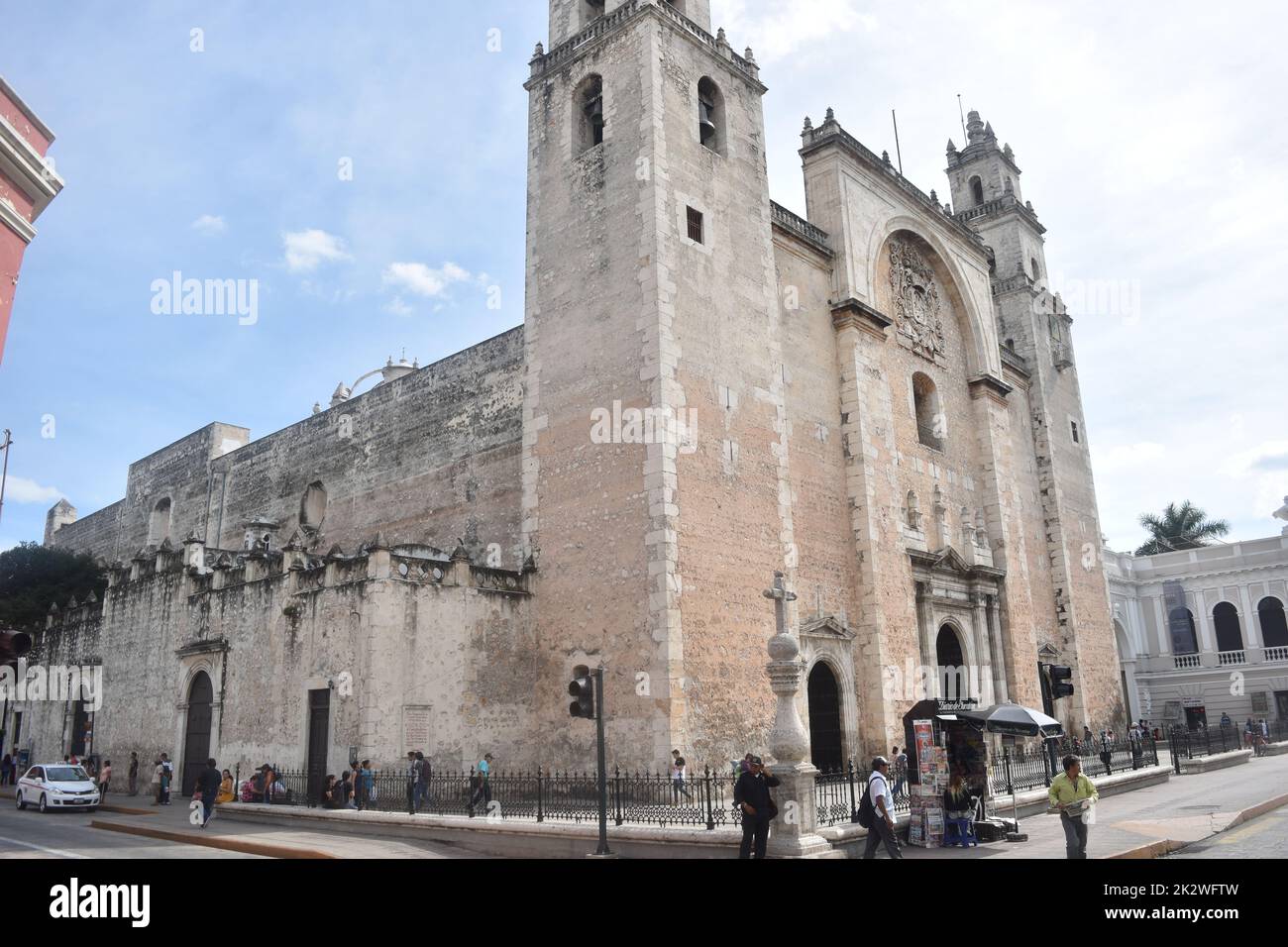 Catedral de yucatan immagini e fotografie stock ad alta risoluzione - Alamy