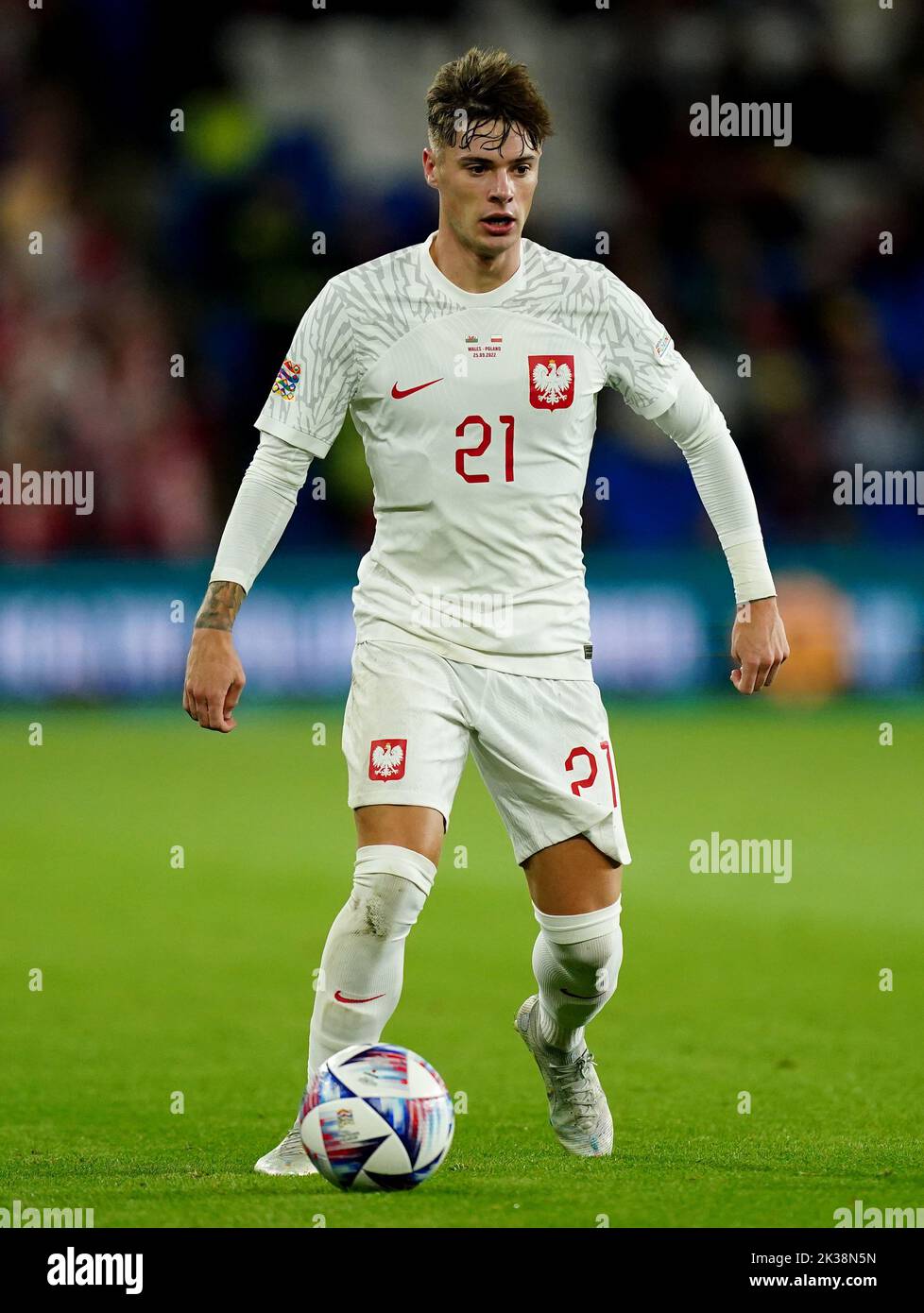 Nicola Zalewski, polacco, in azione durante la partita del UEFA Nations ...