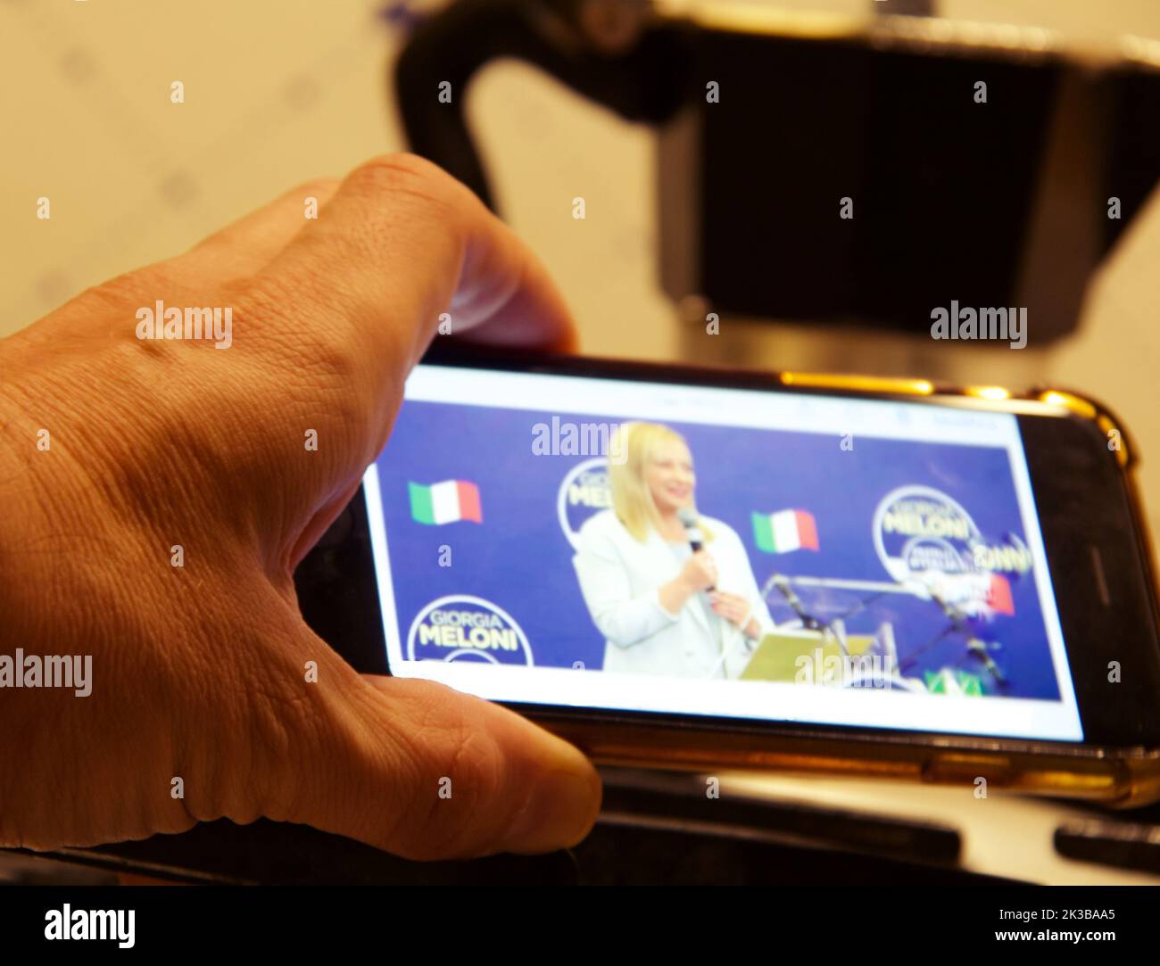 Giorgia meloni italian flag immagini e fotografie stock ad alta ...