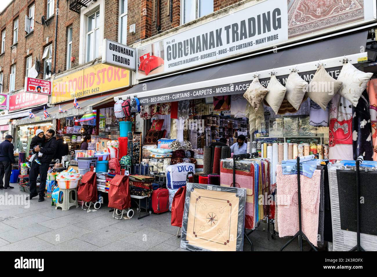 Negozi di quartiere negozi area commerciale negozi di negozi immagini e ...