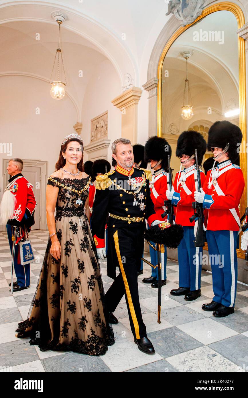 COPENAGHEN - Regina Margrethe, Principe ereditario Frederik ...