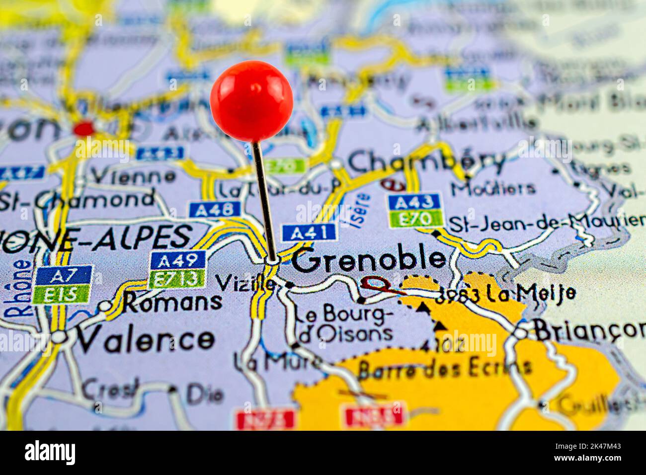 Mappa di Grenoble. Primo piano della mappa di Grenoble con la puntina ...