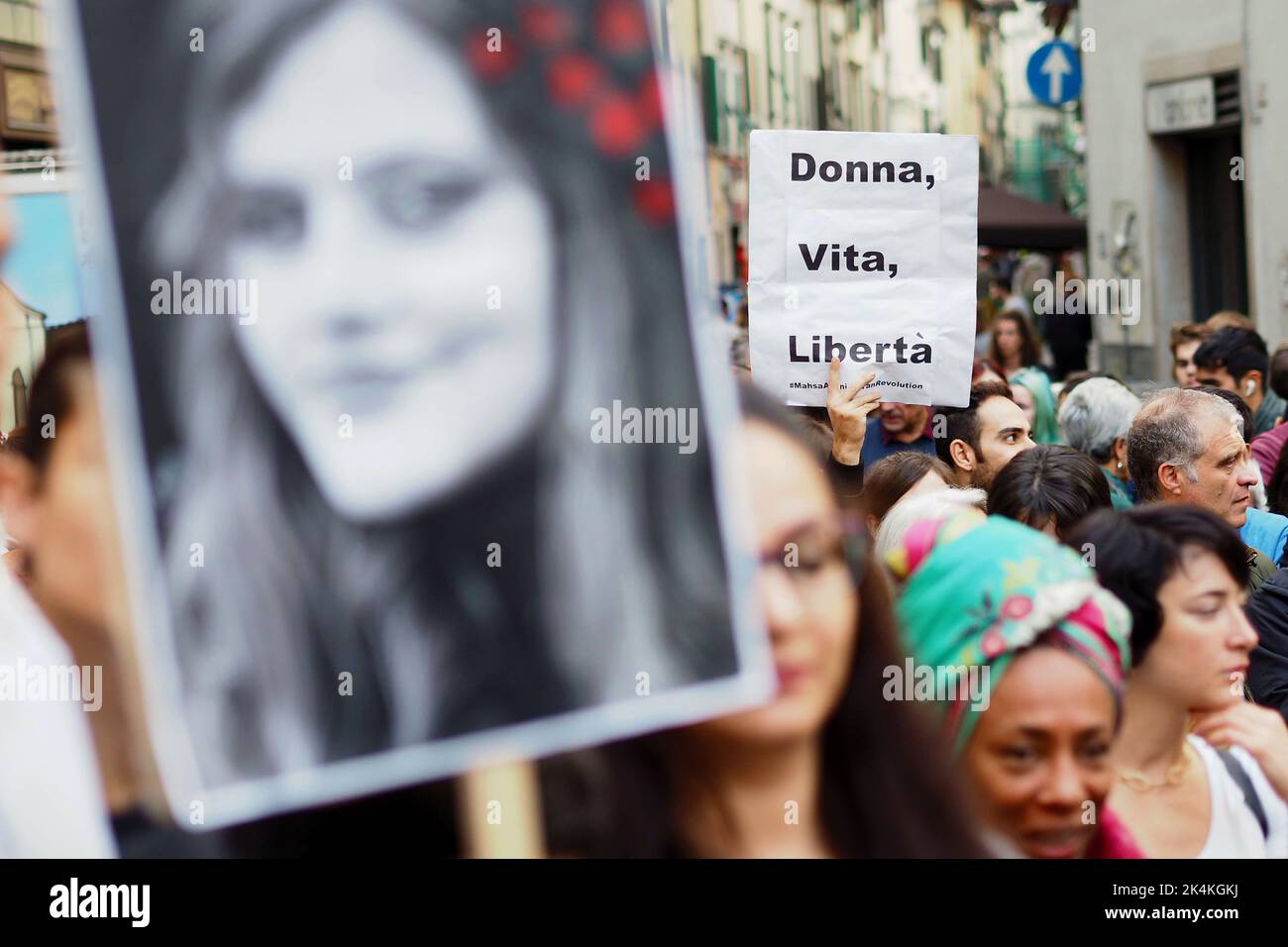 Masha amini immagini e fotografie stock ad alta risoluzione - Alamy