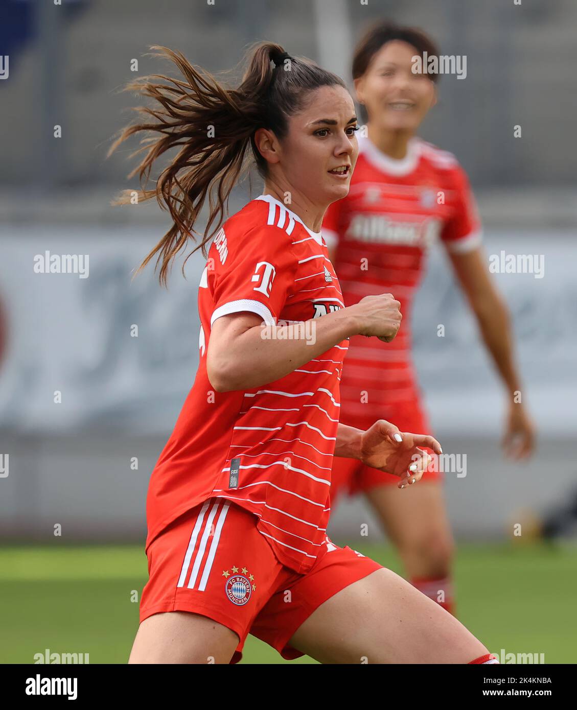 Sarah zadrazil fc bayern monaco immagini e fotografie stock ad alta risoluzione - Alamy