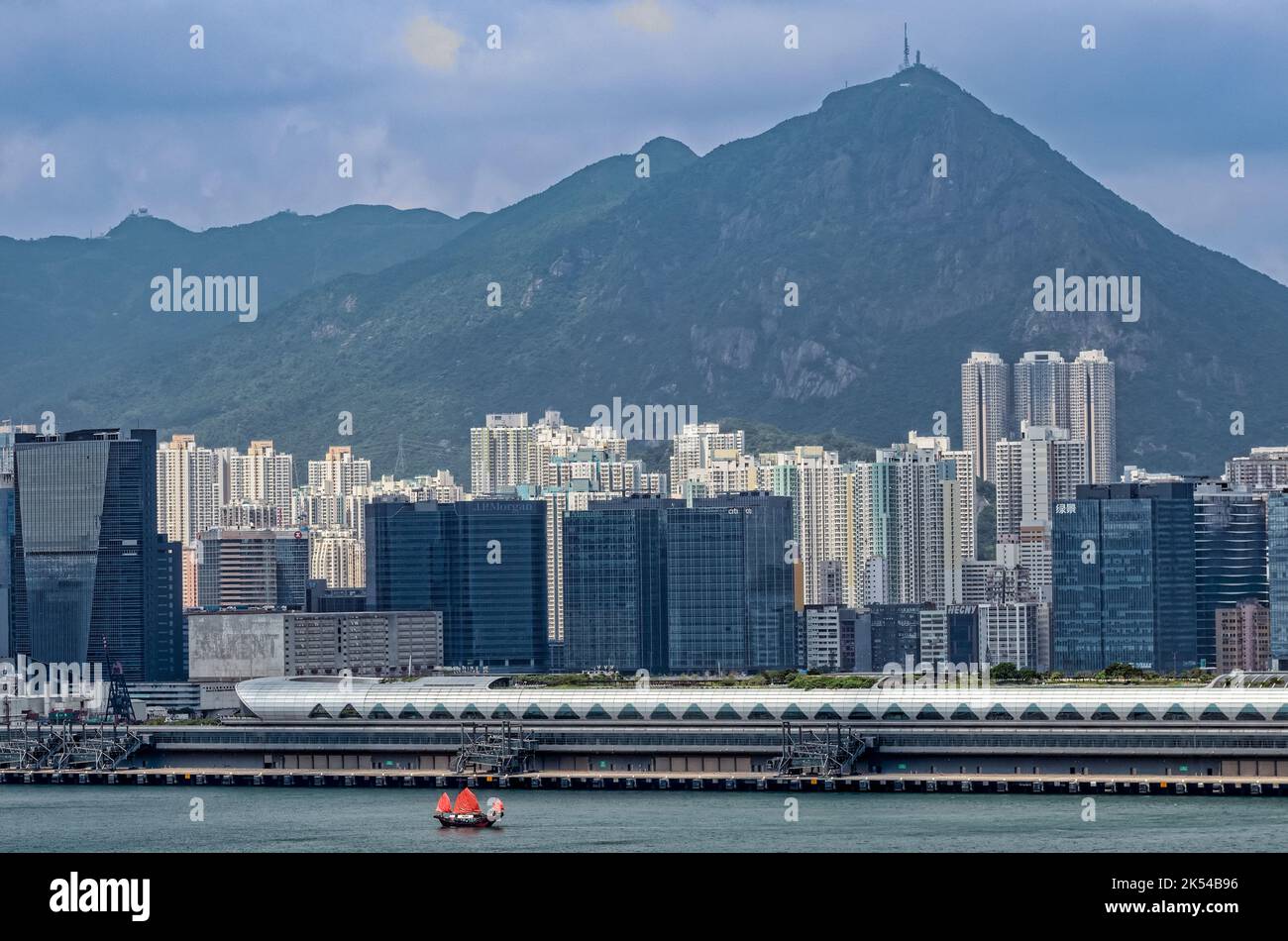 Il terminal delle navi da crociera di Kai Tak e' un terminal delle navi ...