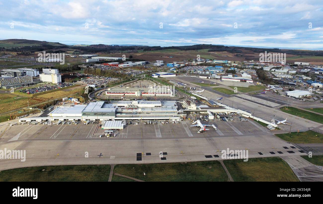 Edificio del terminal dell'aeroporto di aberdeen immagini e fotografie ...