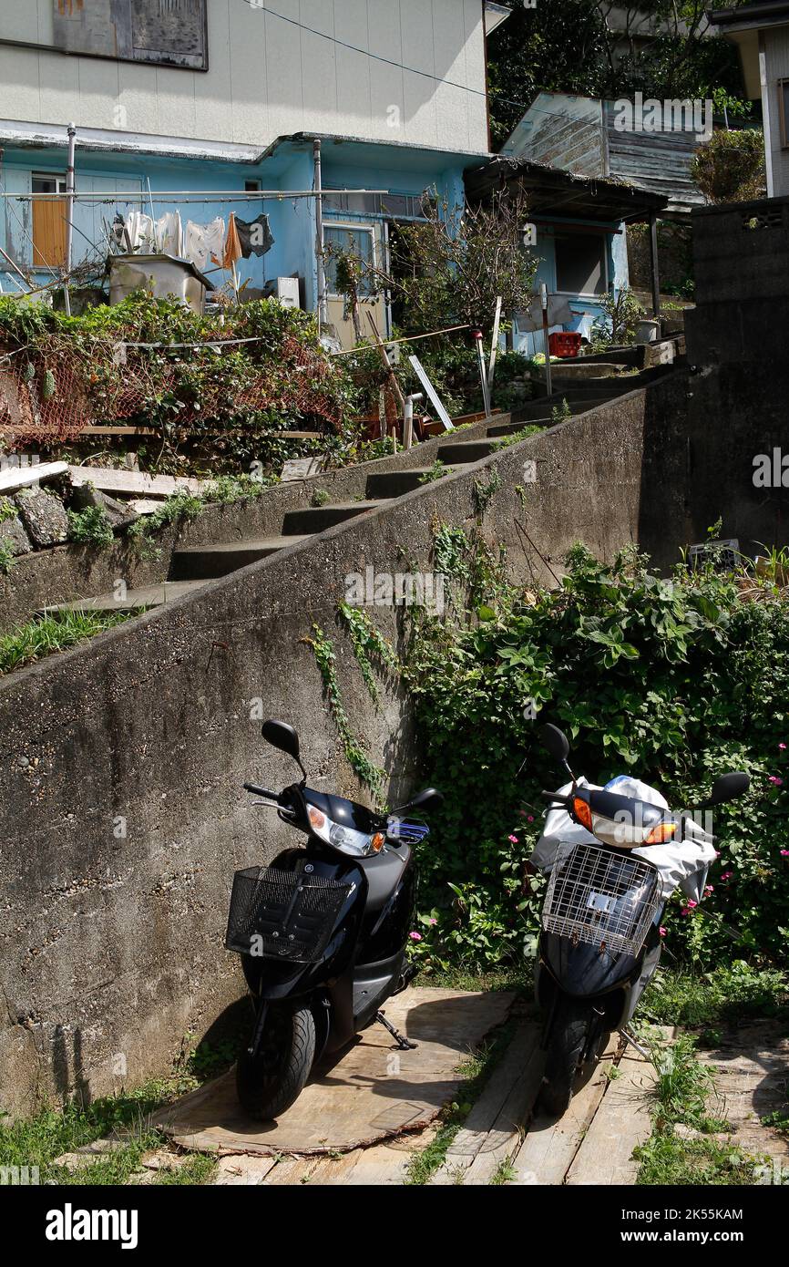 Kami shima immagini e fotografie stock ad alta risoluzione - Alamy