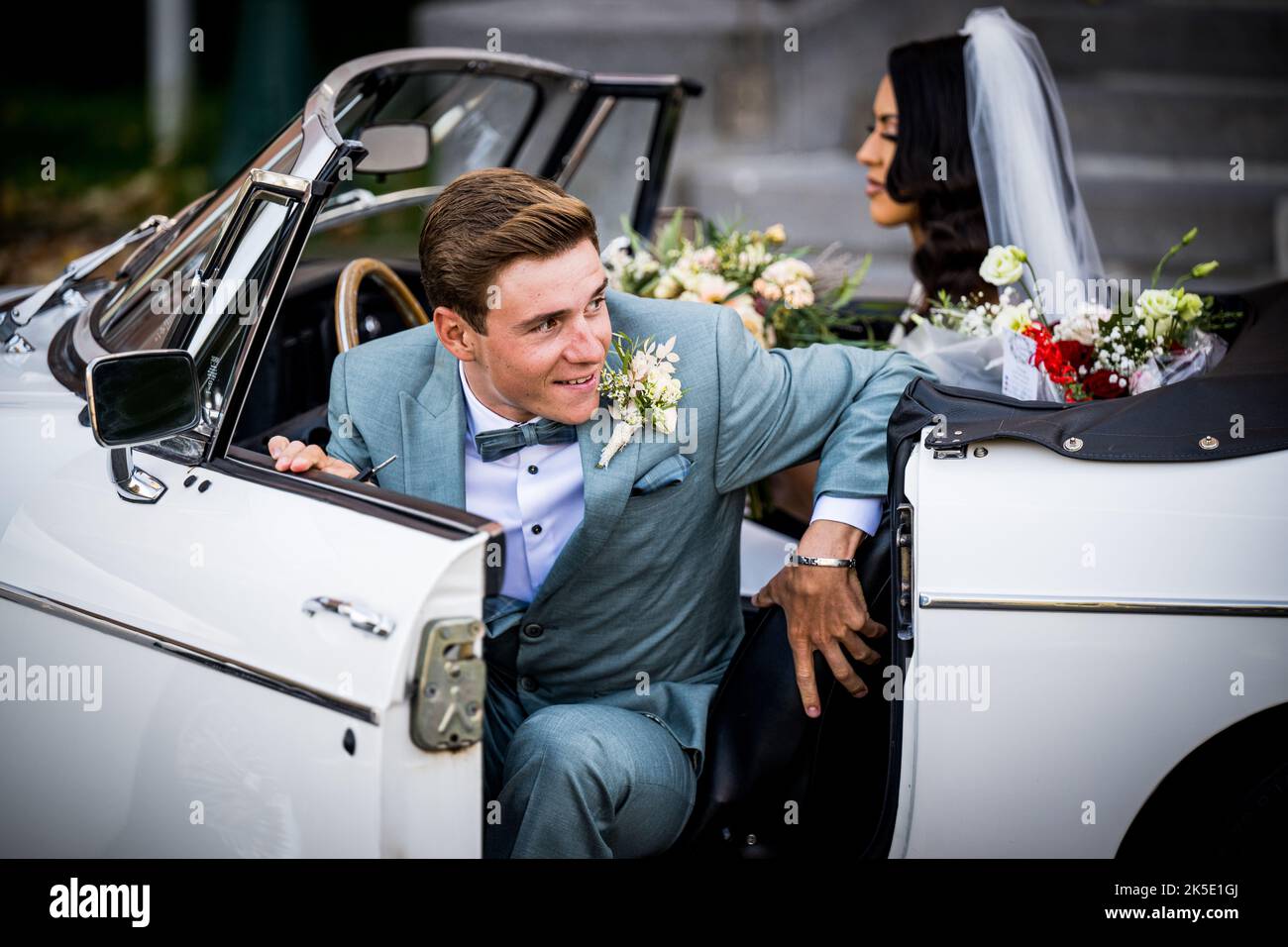 Oumaima Oumi Rayane, partner di Evenepoel, e il belga Remco Evenepoel ...