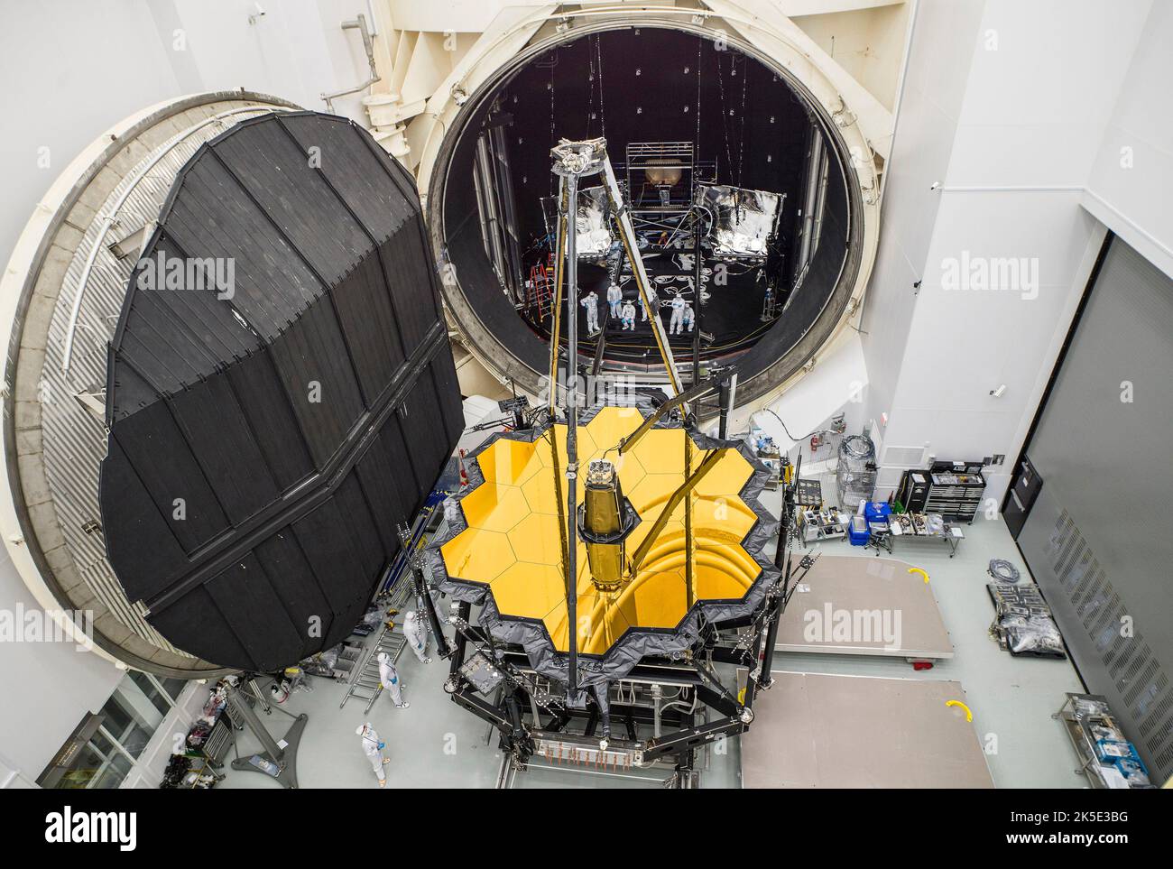 Camera ottica immagini e fotografie stock ad alta risoluzione - Alamy
