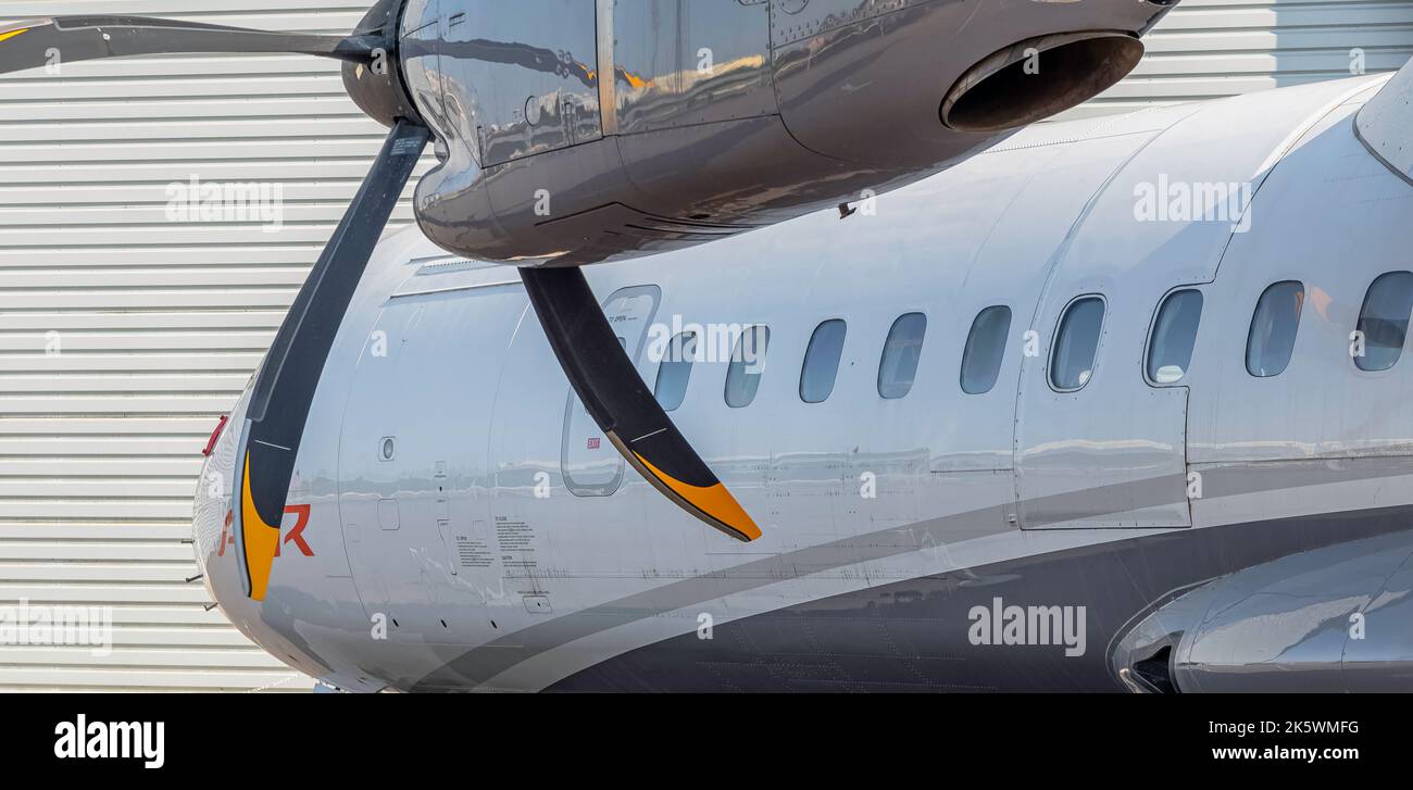 Atr 72 600 cockpit immagini e fotografie stock ad alta risoluzione - Alamy