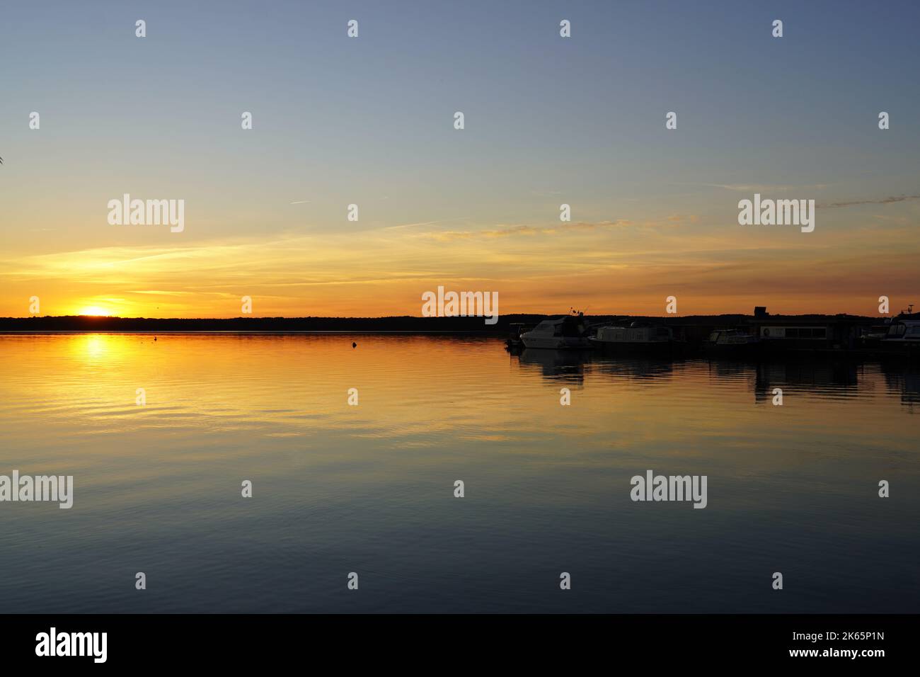 Lago di mirower immagini e fotografie stock ad alta risoluzione - Alamy
