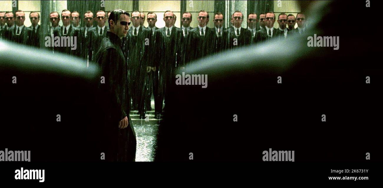 Hugo weaving keanu reeves matrix immagini e fotografie stock ad alta ...