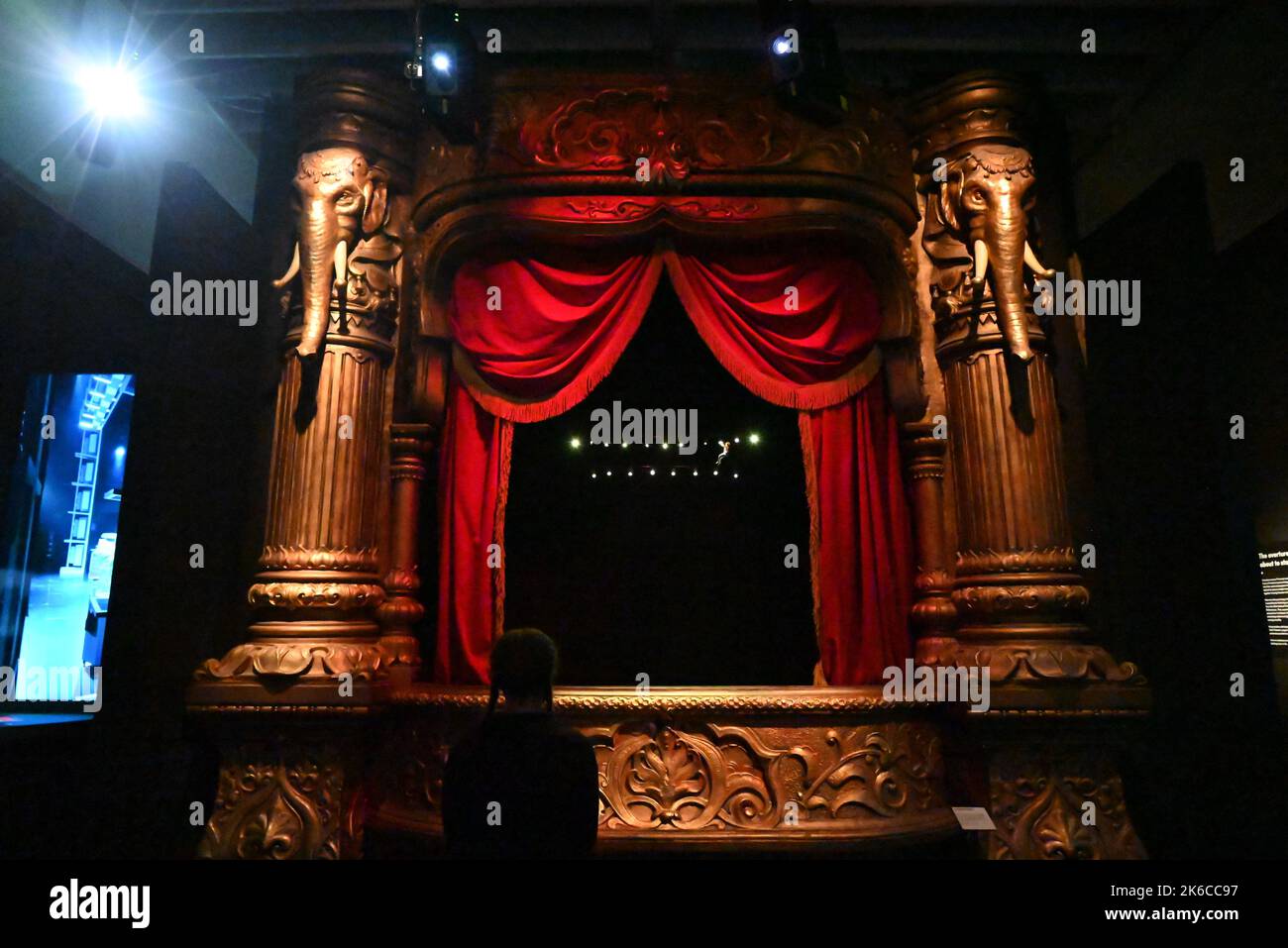 Reimmaginare i musical immagini e fotografie stock ad alta risoluzione ...