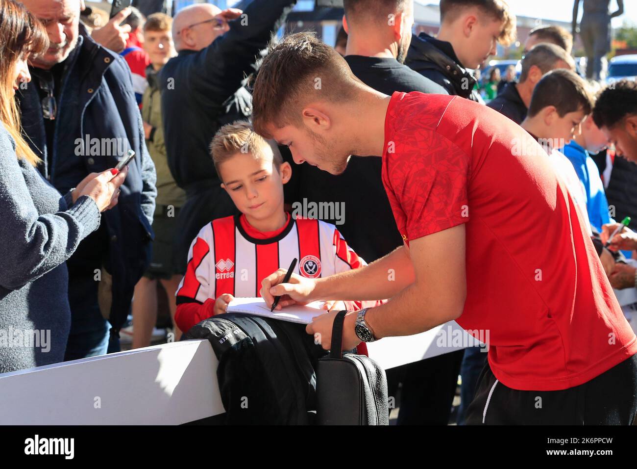 Autografo del calciatore immagini e fotografie stock ad alta ...
