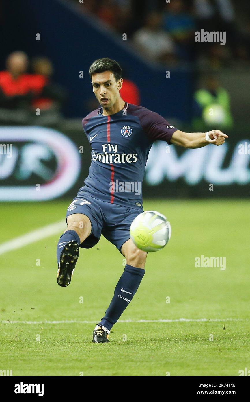 Parc des princes javier pastore immagini e fotografie stock ad alta ...
