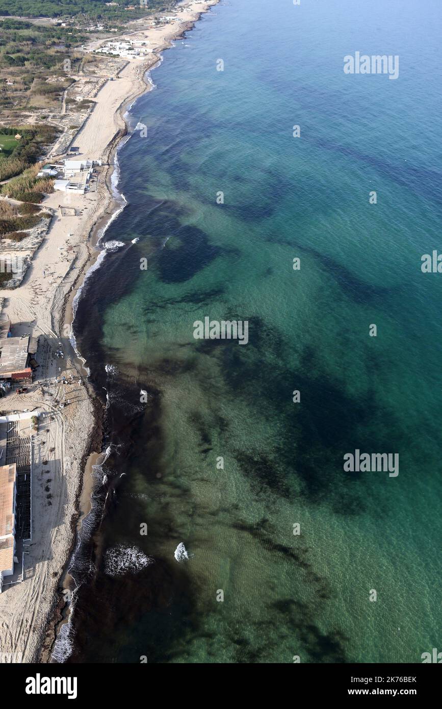 Spiagge inquinanti immagini e fotografie stock ad alta risoluzione - Alamy