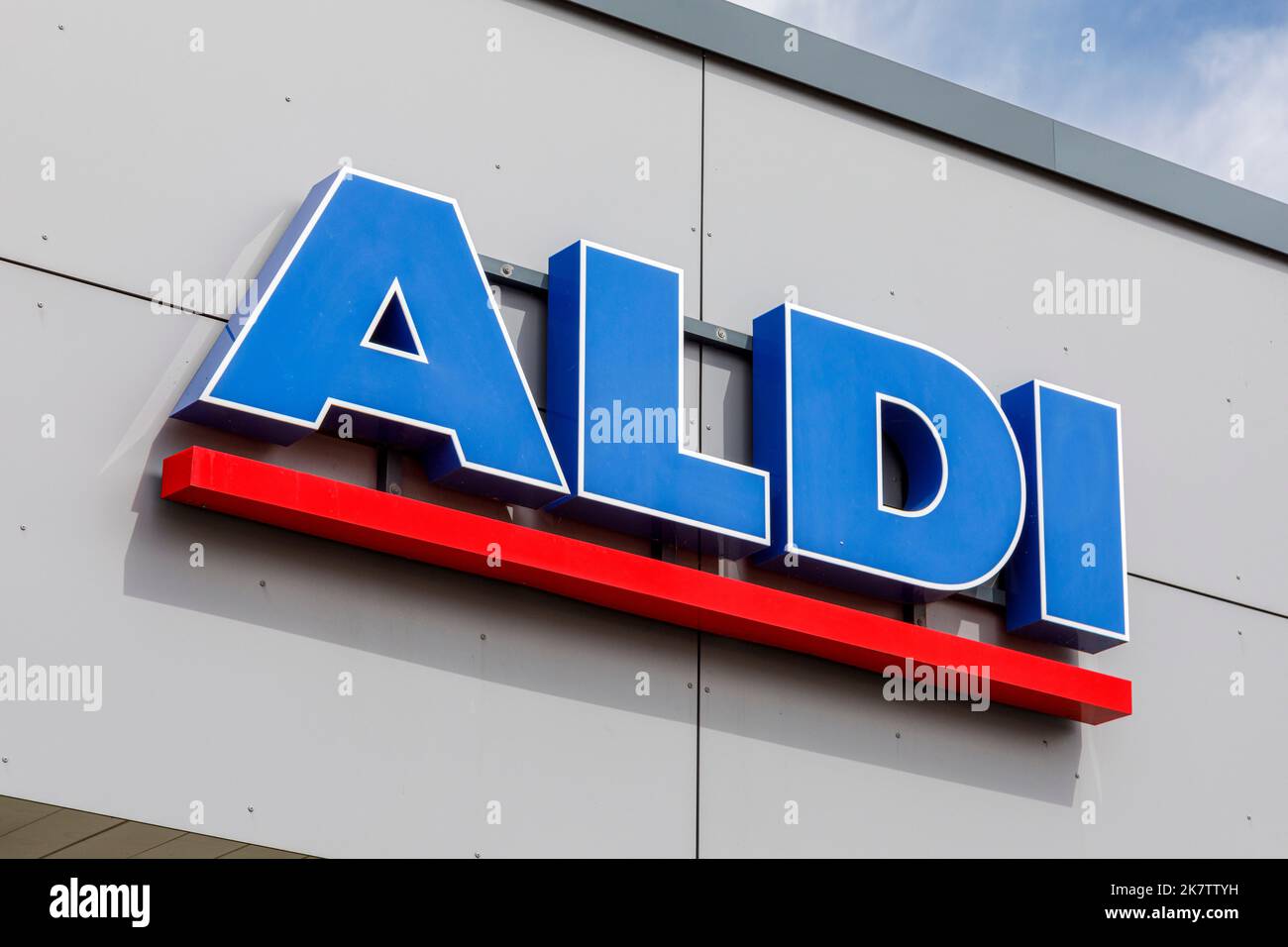 Simbolo aldi immagini e fotografie stock ad alta risoluzione - Alamy
